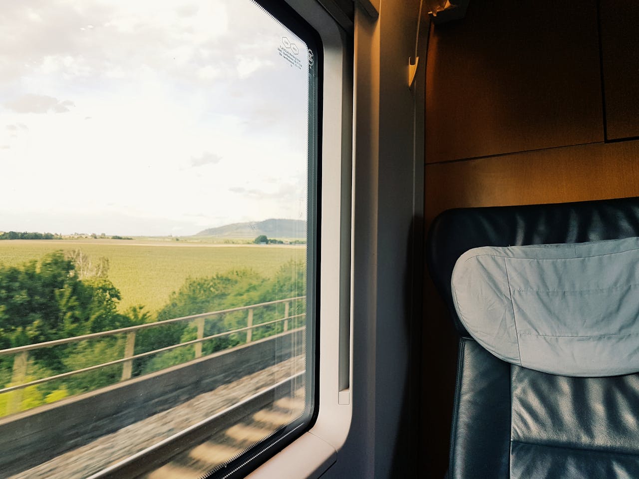 The Deutschland-Ticket: Flexible and Affordable Travel | Chancenkarte